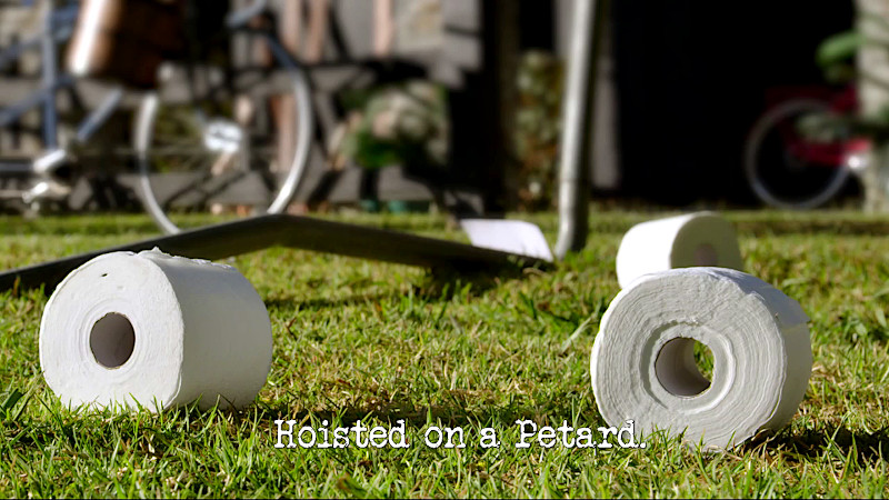 TaskMaster.Info - Taskmaster NZ, Season 6, Episode 8: Hoisted on a Petard