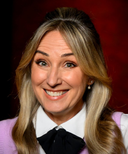 TaskMaster.Info - Lisa McCune